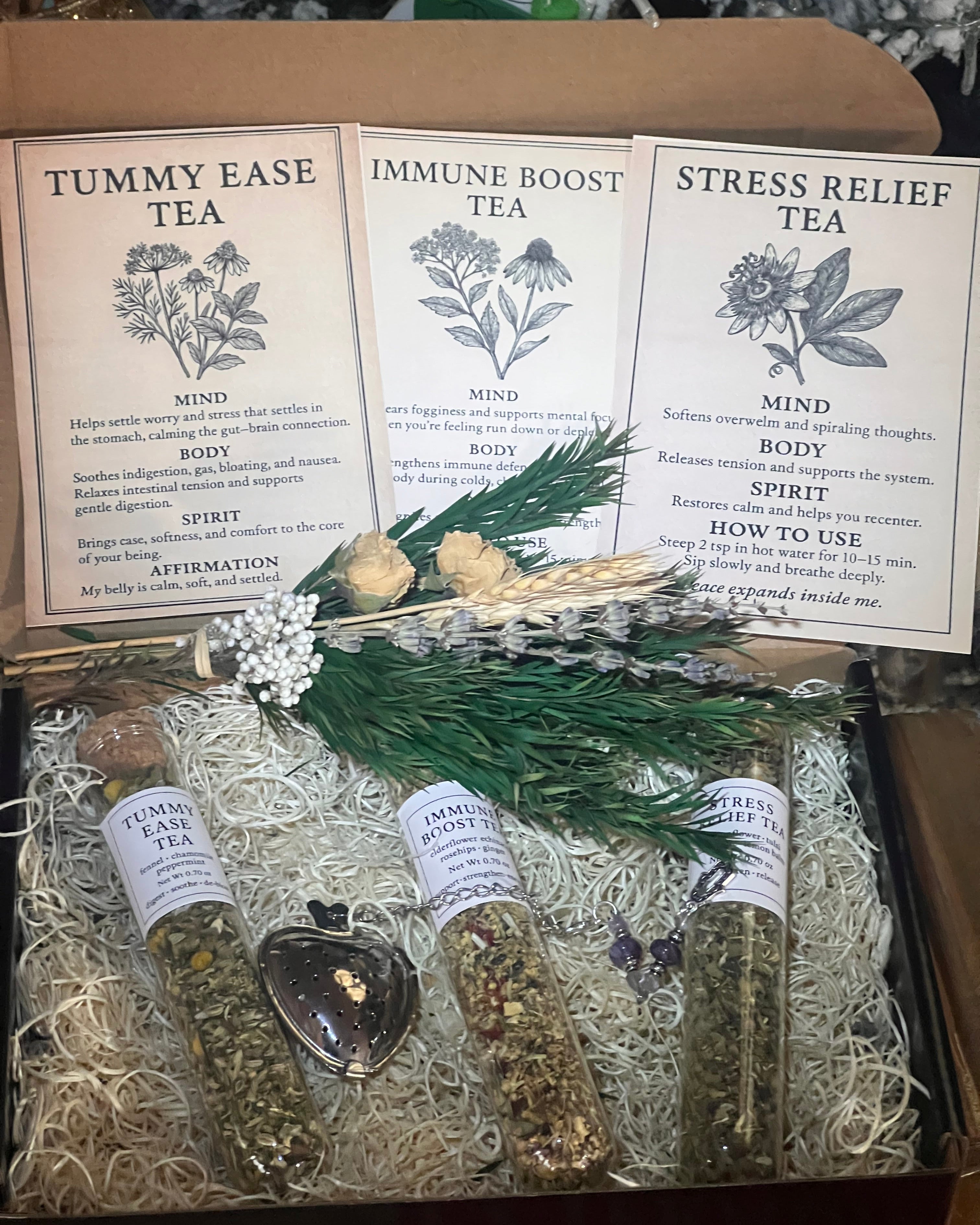 Herbal Apothecary Tea Trio with Crystal Tea Ball – Lake Tahoe Markets